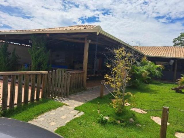 Casa de Condomínio