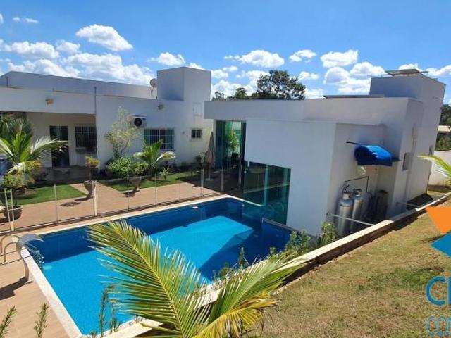 Casa de Condomínio