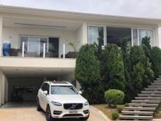 Casa de Condomínio