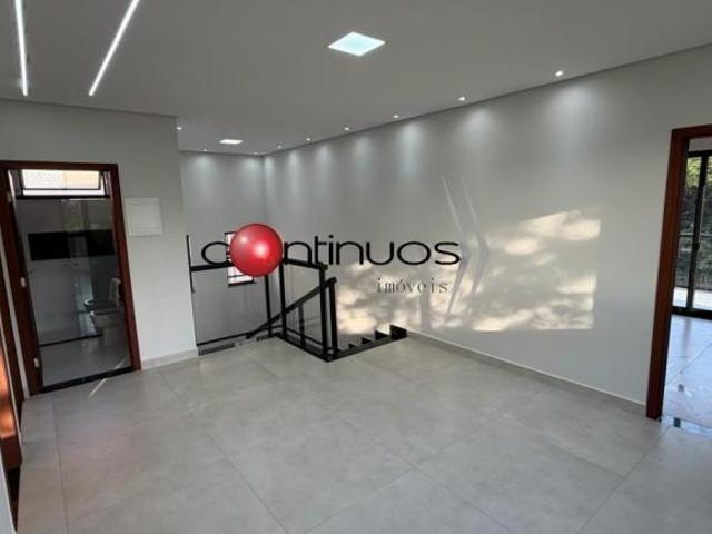 Casa de Condomínio