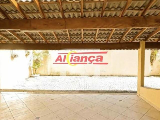 CASA DE CONDOMÍNIO 240M² LINDISSIMA R$ 1.2250,00