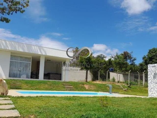 Casa de Condomínio