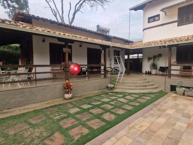 Casa de Condomínio