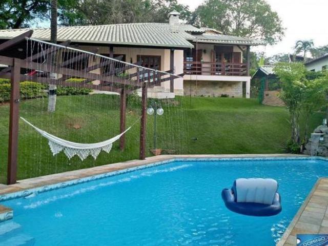 Casa de Condomínio