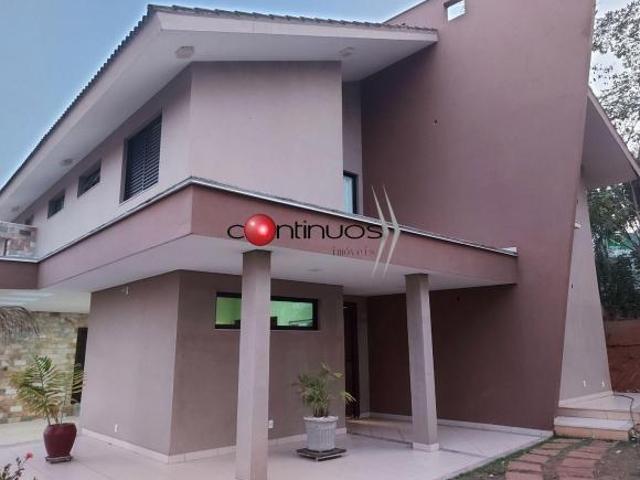 Casa de Condomínio