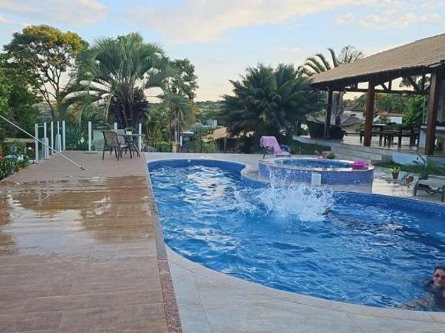Casa de Condomínio