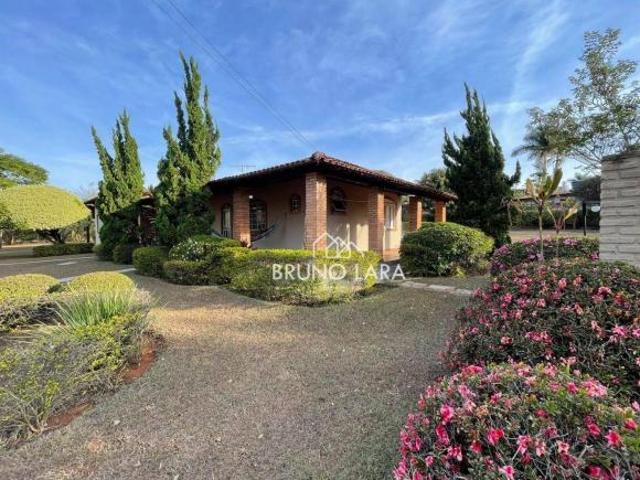 Casa de Condomínio