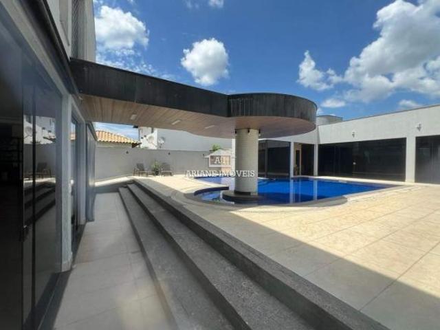 Casa de Condomínio