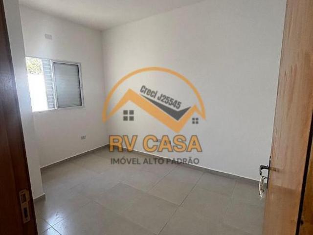 Casa de Condomínio, 2dorms, 1 suíte, à 50m da praia