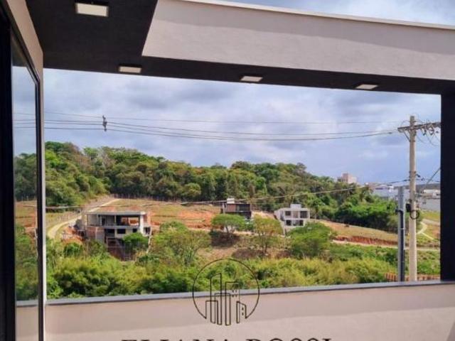 Casa de Condomínio