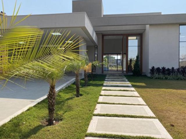 Casa de Condomínio