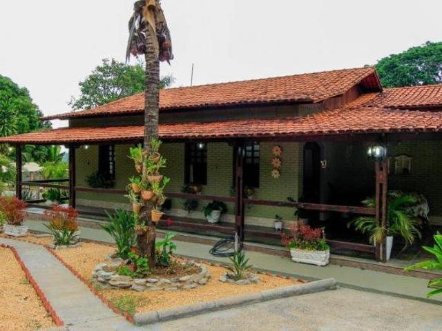 Casa de Condomínio