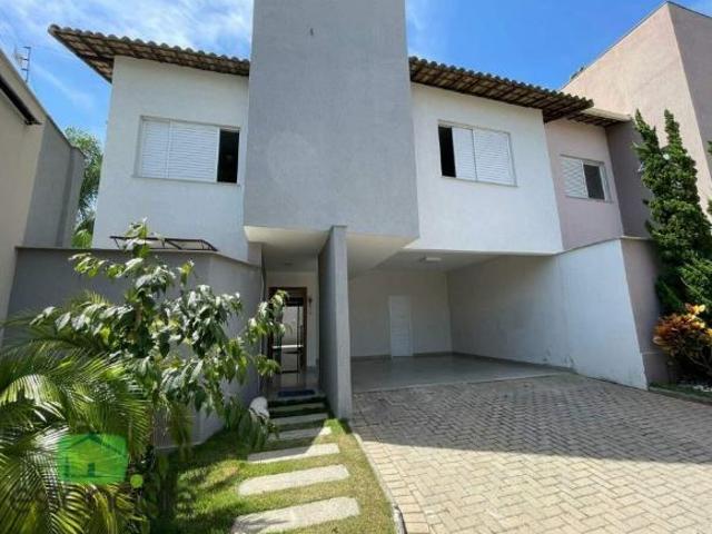 Casa de Condomínio