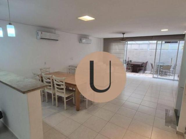 Casa de condomínio, 330m², 4 quartos e 4 vagas