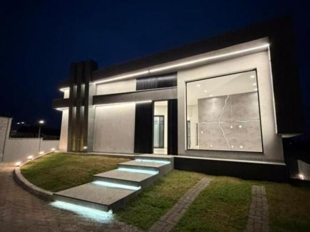 Casa de Condomínio