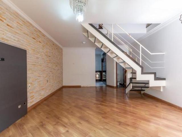 CASA DE CONDOMINIO
