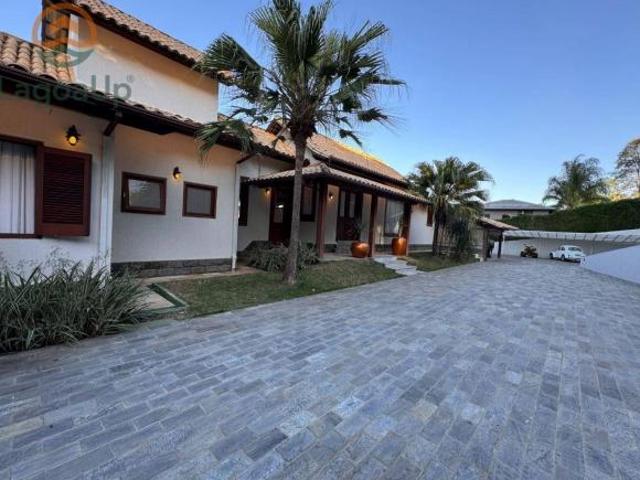 Casa de Condomínio