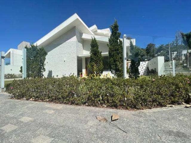 Casa de Condomínio