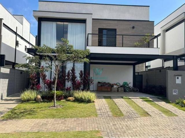Casa de Condomínio