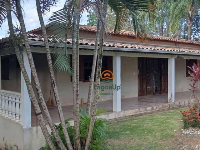 Casa de Condomínio