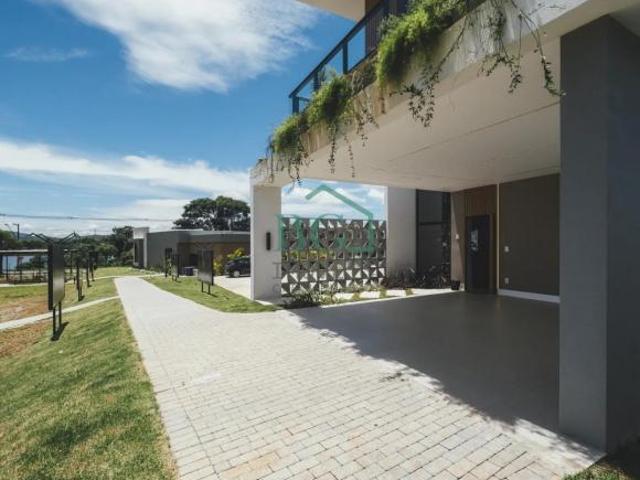 Casa de Condomínio