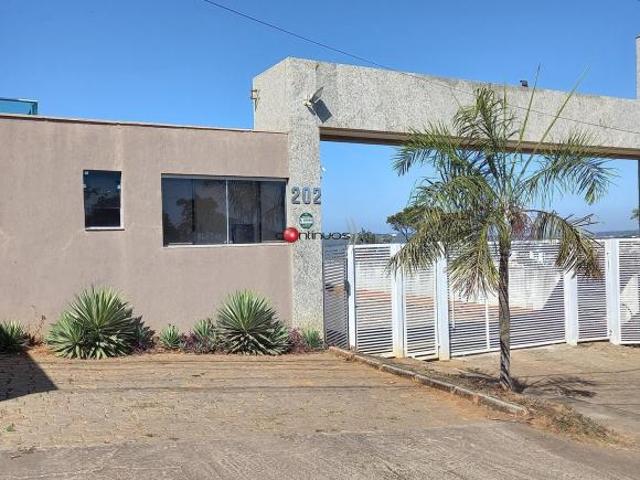 Casa de Condomínio