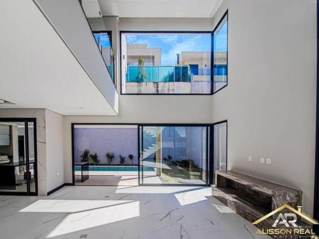 Casa de Condomínio 423m² | 4 Suítes| 4 vagas no Genesis I em Alphaville/SP