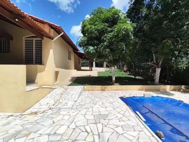 Casa de Condomínio