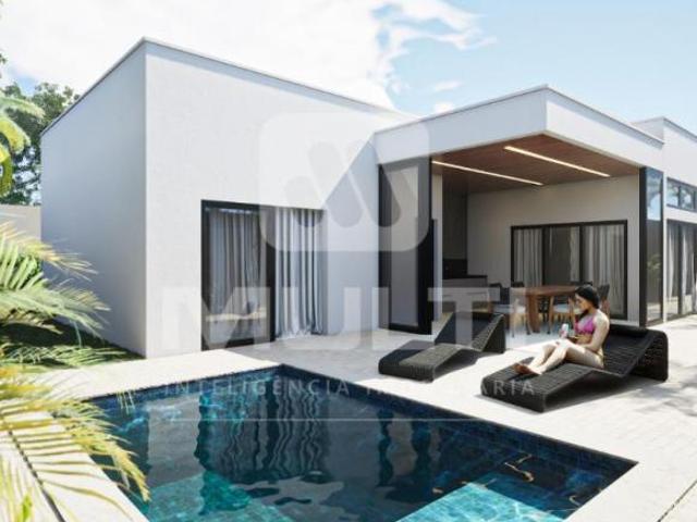Casa de Condomínio