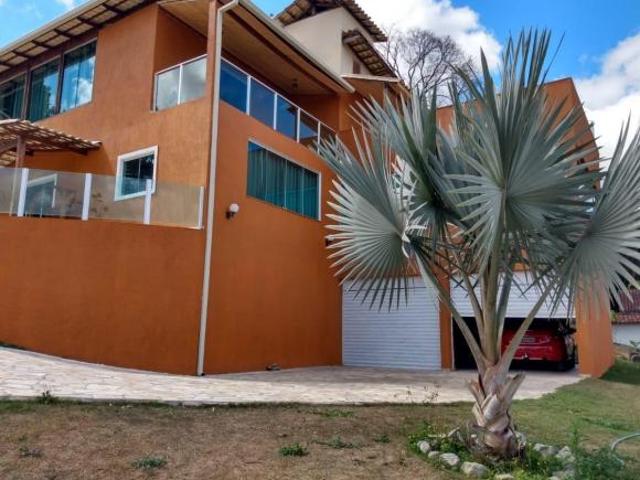 Casa de Condomínio