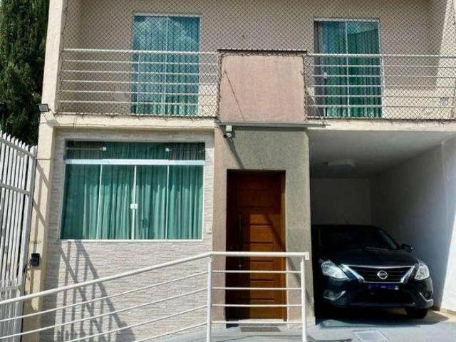 Casa de Condomínio