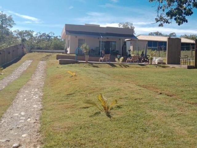 Casa de Condomínio
