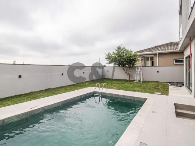 Casa de Condomínio 4 Dormitórios Suítes à Venda ou Alugar no Jardim Prudência São Paulo/SP