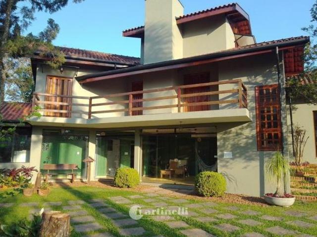 Casa de Condomínio, 4 dorms com vista R$ 1.6 mi