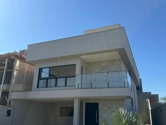 Casa de Condomínio 4 Quartos para Venda no Jardins Capri Senador Canedo