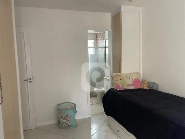 Casa de Condomínio 4 quartos, sendo 4 suítes