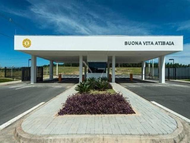 Casa de Condomínio 4suítes 2vagas piscina jacuzzi pé direito
