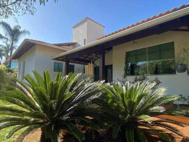 Casa de Condomínio