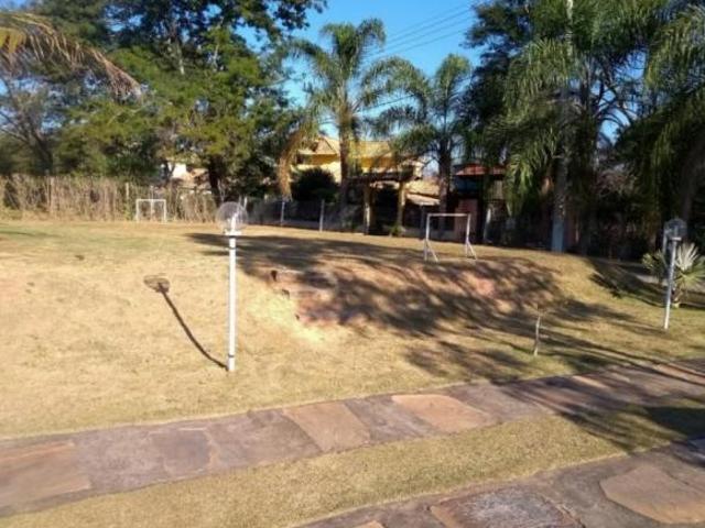 Casa de Condomínio