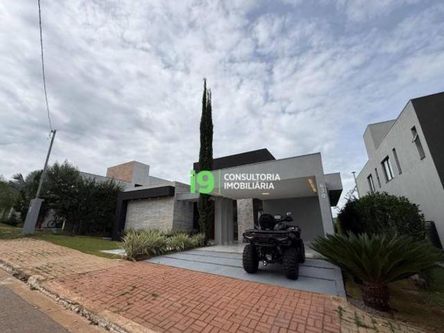 Casa de Condomínio