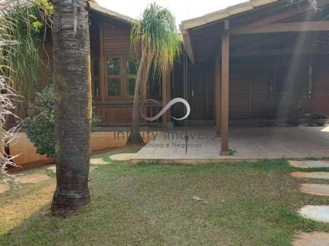 Casa de Condomínio