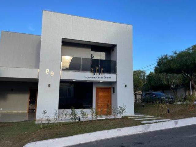 Casa de Condomínio