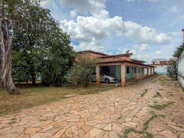 Casa de Condomínio 5 quartos 2 suítes Vicente Pires