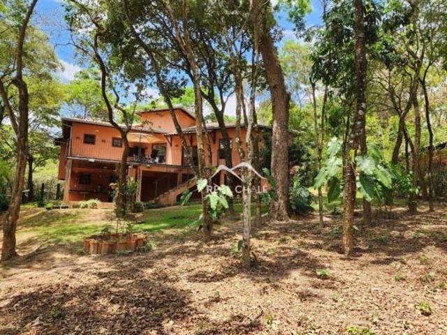 Casa de Condomínio