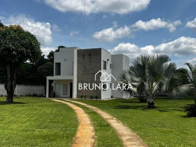 Casa de Condomínio