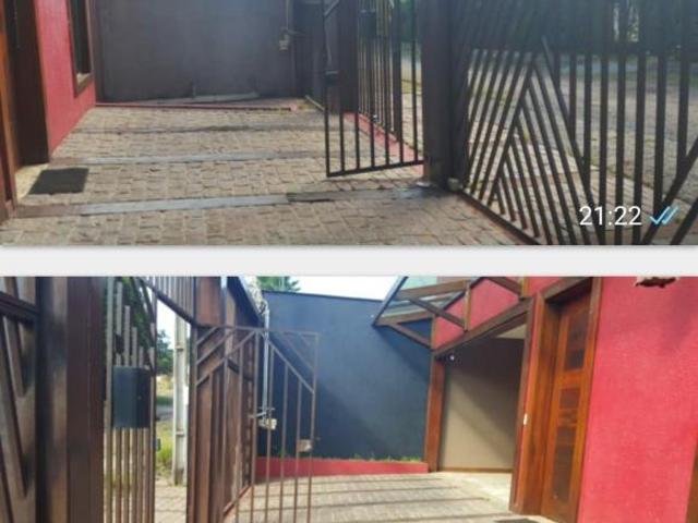 Casa de Condomínio
