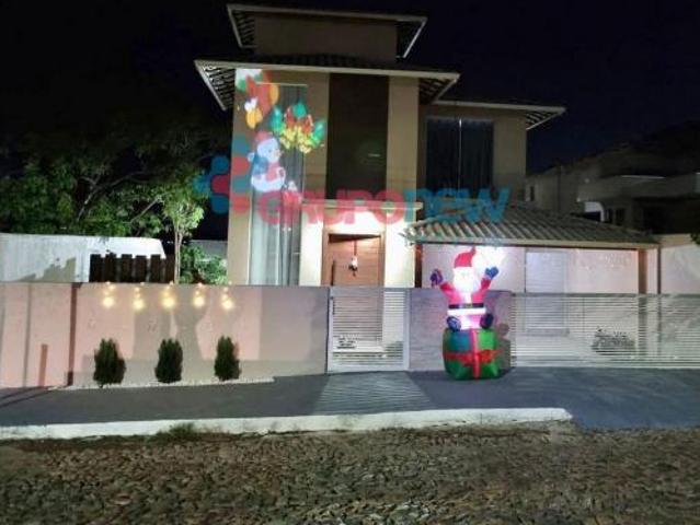 Casa de Condomínio