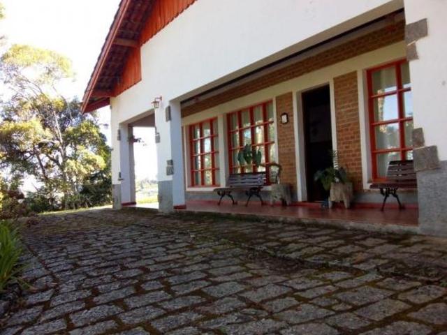 Casa de Condomínio