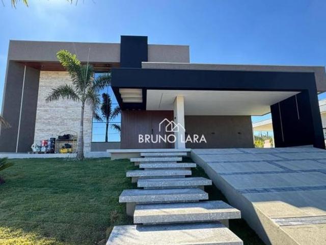 Casa de Condomínio