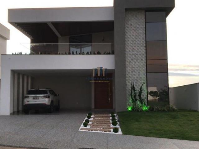 Casa de Condomínio